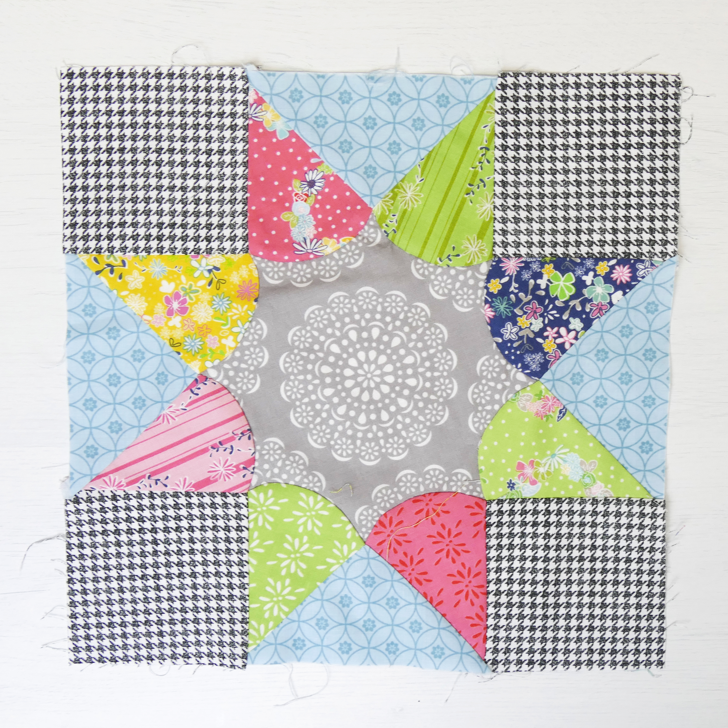 It’s a Classic Kinda Day: The Arkansas Star – Sue Daley Designs Blog